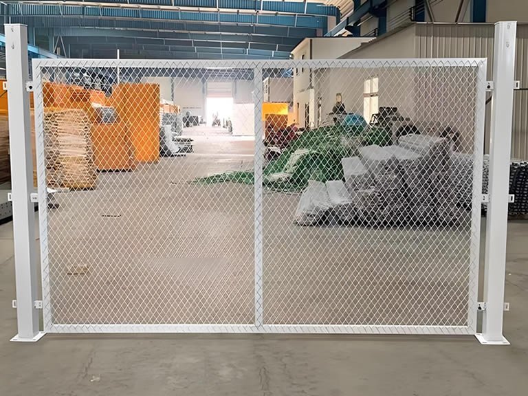 Diamond-Shaped Welded Mesh Fence is a Cost-Effective Solution